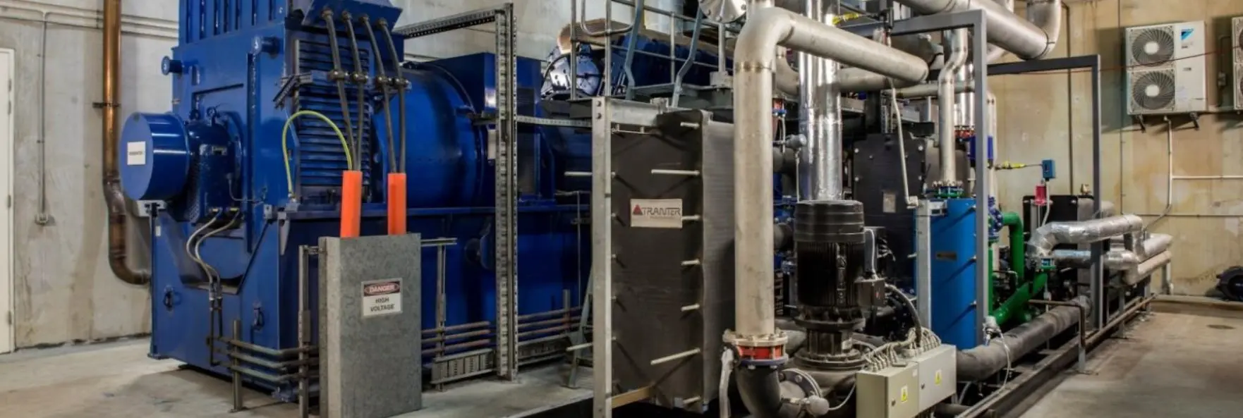 ComAp - Trigeneration for a Scientific Laboratory